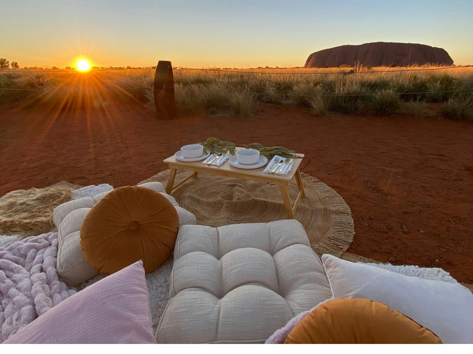 Uluru Sunrise Picnic | tour by Desert Romance Picnics